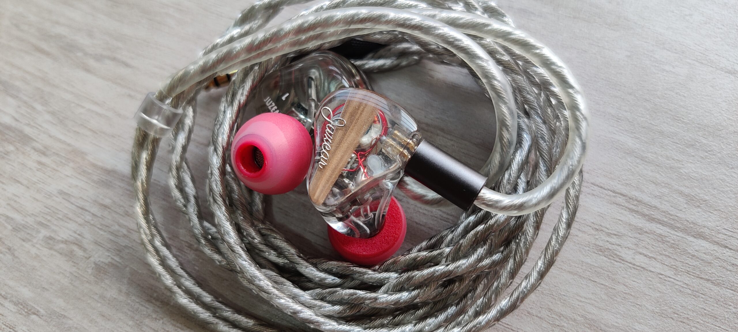 JUZEAR 41T - Clean, Transparent & Rich Sound